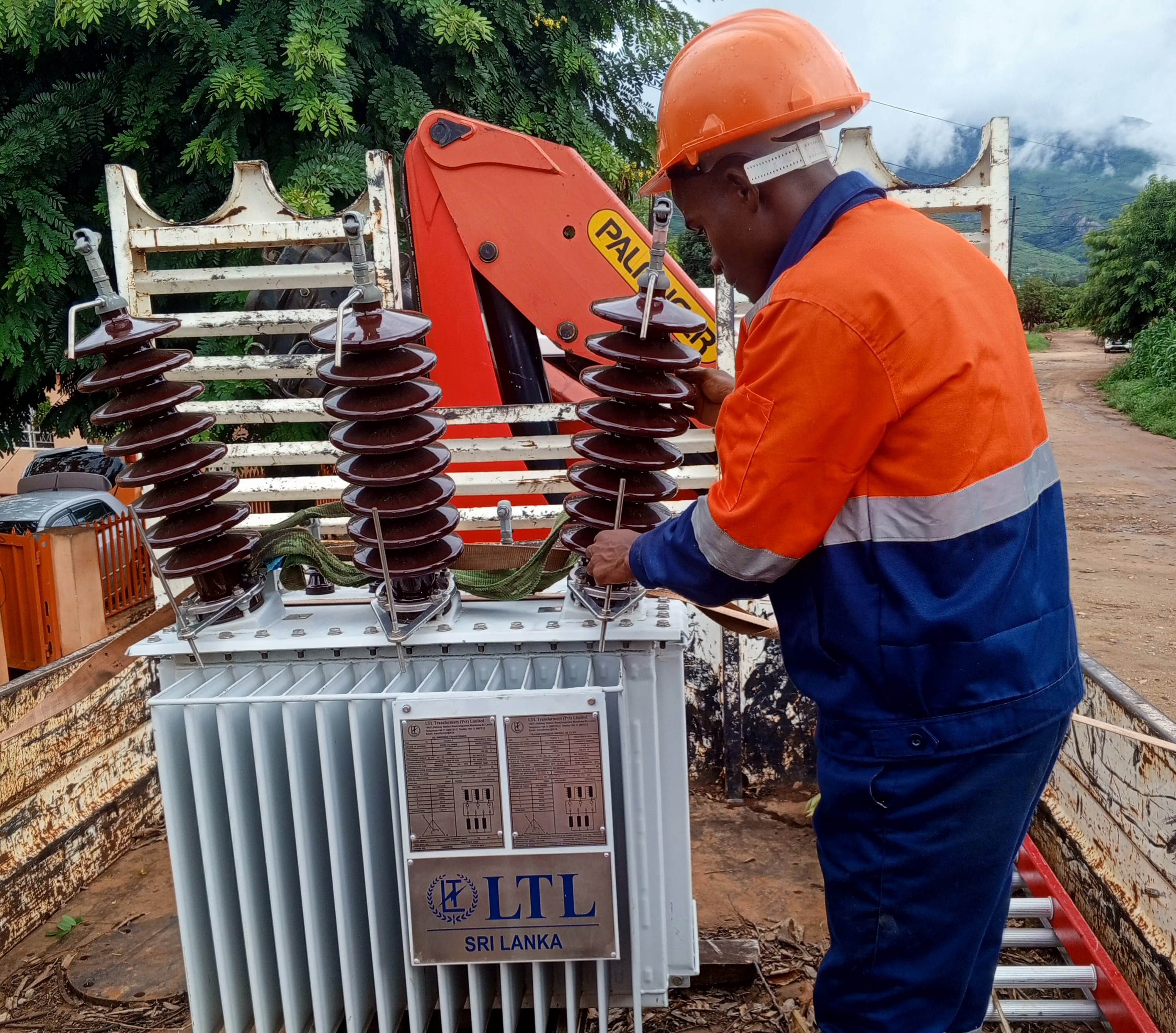 IMPOM — Instituto Médio Politécnico Macequece